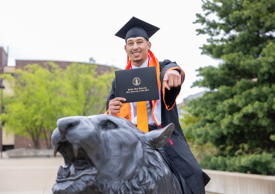 Buffalo State University celebrates 153rd Commencement | News | SUNY ...